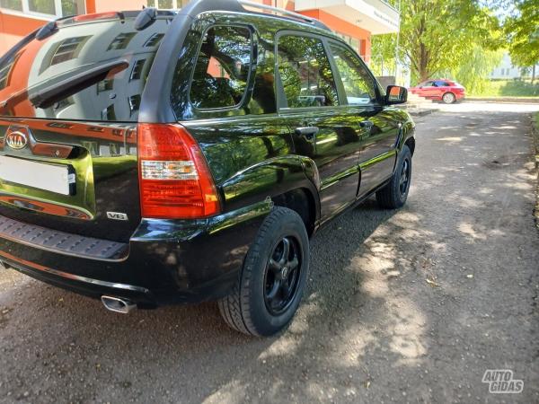 Melns Kia Sportage 2005 Telšiai, ar dzinēja tilpumu 2.70 L un nobraukumu 269 tūkst. km par 1650 €, foto 4 vietnē AUTOMOTO.COM.LV