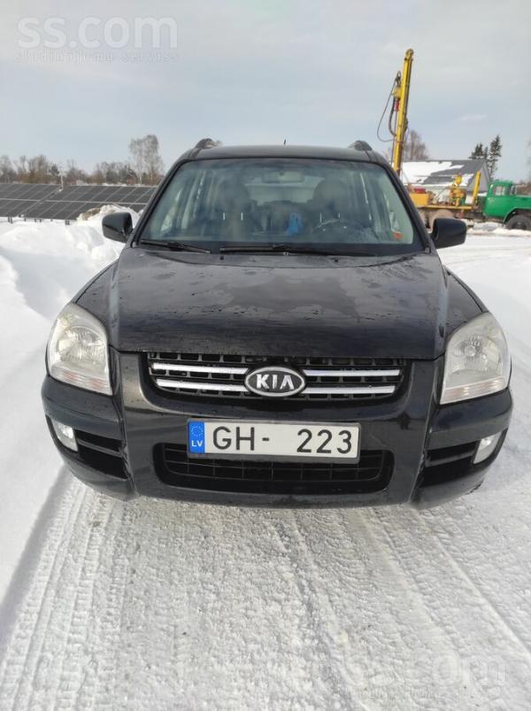 Черный Киа Sportage 2006 в Бауска, объемом двигателя 2.00 л и пробегом 246 тыс. км за 2600 €, фото 3 на AUTOMOTO.COM.LV