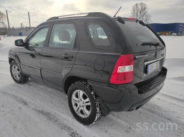Черный Киа Sportage 2006 в Бауска, объемом двигателя 2.00 л и пробегом 246 тыс. км за 2600 €, фото 5 на AUTOMOTO.COM.LV