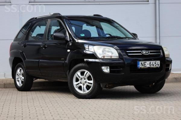 Black Kia Sportage 2006 in Riga, with an engine capacity of 2.00 L and mileage of 271 thousand km for 2495 €, photo 2 on AUTOMOTO.COM.LV