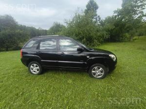 Black Kia Sportage 2007 in Liepaja, with an engine capacity of 2.00 L and mileage of 186 thousand km for 2000 €, photo  on AUTOMOTO.COM.LV