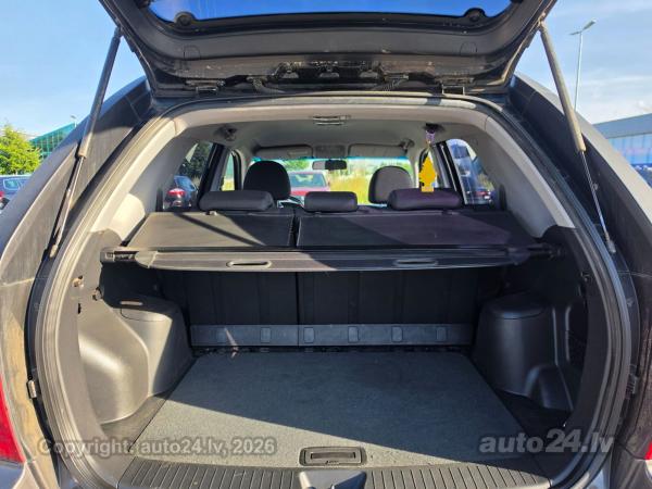 Melns Kia Sportage 2007 Tallina, ar dzinēja tilpumu 2.00 L un nobraukumu 286 tūkst. km par 1399 €, foto 8 vietnē AUTOMOTO.COM.LV