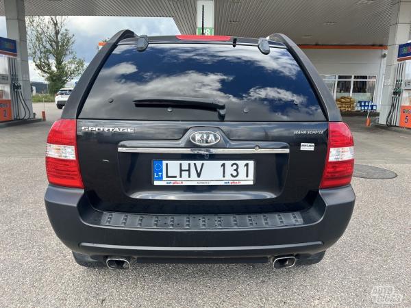 Black Kia Sportage 2007 in Vilnius, with an engine capacity of 2.00 L and mileage of 189 thousand km for 2900 €, photo 5 on AUTOMOTO.COM.LV