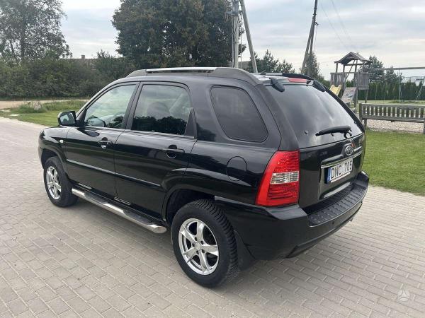 Melns Kia Sportage 2008 Viļņa, ar dzinēja tilpumu 1.98 L un nobraukumu 186 tūkst. km par 2650 €, foto 4 vietnē AUTOMOTO.COM.LV