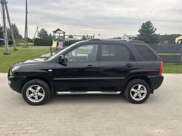 Melns Kia Sportage 2008 Viļņa, ar dzinēja tilpumu 1.98 L un nobraukumu 186 tūkst. km par 2650 €, foto 5 vietnē AUTOMOTO.COM.LV