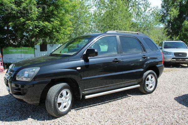Melns Kia Sportage 2009 Daugavpils, ar dzinēja tilpumu 2.00 L un nobraukumu 221 tūkst. km par 3890 €, foto 3 vietnē AUTOMOTO.COM.LV