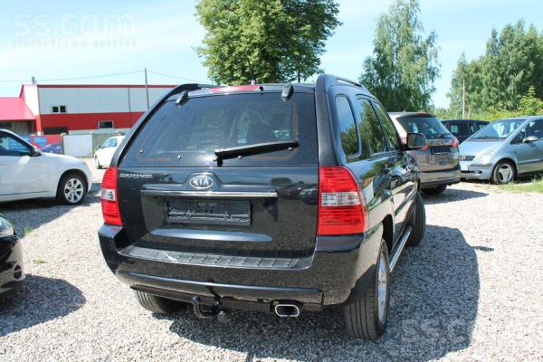 Melns Kia Sportage 2009 Daugavpils, ar dzinēja tilpumu 2.00 L un nobraukumu 221 tūkst. km par 3890 €, foto 6 vietnē AUTOMOTO.COM.LV