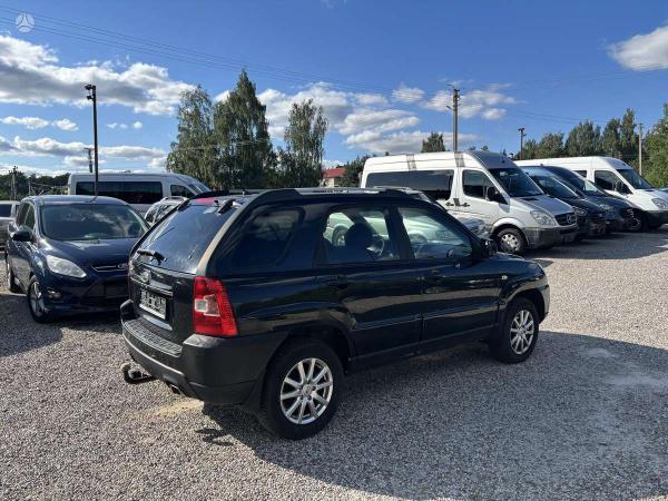 Черный Киа Sportage 2009 в Юрбаркас, объемом двигателя 1.99 л и пробегом 232 тыс. км за 3500 €, фото 5 на AUTOMOTO.COM.LV