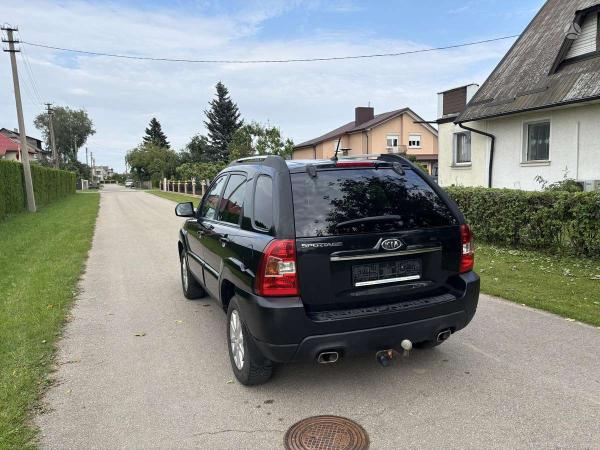 Melns Kia Sportage 2009 Jurbarkas, ar dzinēja tilpumu 1.99 L un nobraukumu 232 tūkst. km par 3300 €, foto 7 vietnē AUTOMOTO.COM.LV