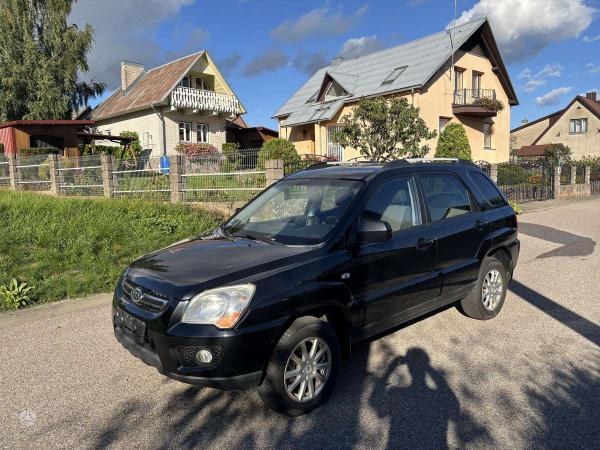 Black Kia Sportage 2009 in Jurbarkas, with an engine capacity of 1.99 L and mileage of 232 thousand km for 3200 €, photo 4 on AUTOMOTO.COM.LV