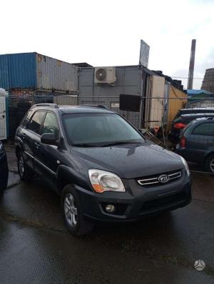 Black Kia Sportage 2010 in Kaunas, with an engine capacity of 2.00 L and mileage of 158 thousand km for 3900 €, photo 1 on AUTOMOTO.COM.LV