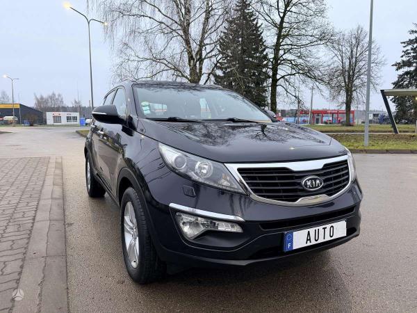 Melns Kia Sportage 2011 Tauragė, ar dzinēja tilpumu 2.00 L un nobraukumu 216 tūkst. km par 6199 €, foto 1 vietnē AUTOMOTO.COM.LV