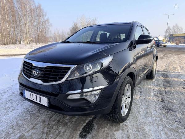 Черный Киа Sportage 2011 в Таураге, объемом двигателя 2.00 л и пробегом 216 тыс. км за 6199 €, фото 3 на AUTOMOTO.COM.LV