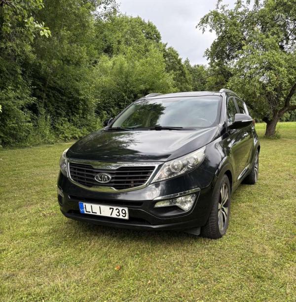 Черный Киа Sportage 2011 в Вильнюс, объемом двигателя 2.00 л и пробегом 287 тыс. км за 7300 €, фото 1 на AUTOMOTO.COM.LV