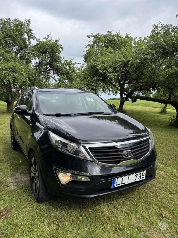 Черный Киа Sportage 2011 в Вильнюс, объемом двигателя 2.00 л и пробегом 287 тыс. км за 7300 €, фото 3 на AUTOMOTO.COM.LV