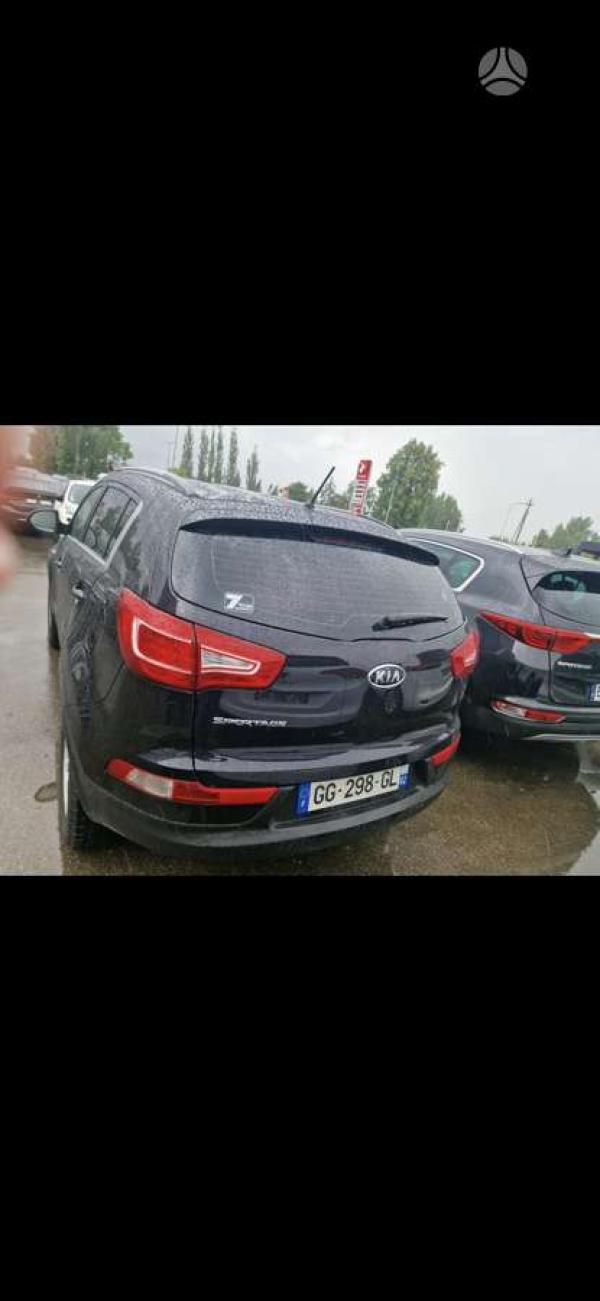 Черный Киа Sportage 2011 в Таураге, объемом двигателя 1.59 л и пробегом 150 тыс. км за 5300 €, фото 5 на AUTOMOTO.COM.LV
