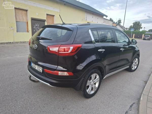 Melns Kia Sportage 2011 Varėna, ar dzinēja tilpumu 2.00 L un nobraukumu 179 tūkst. km par 6100 €, foto 5 vietnē AUTOMOTO.COM.LV