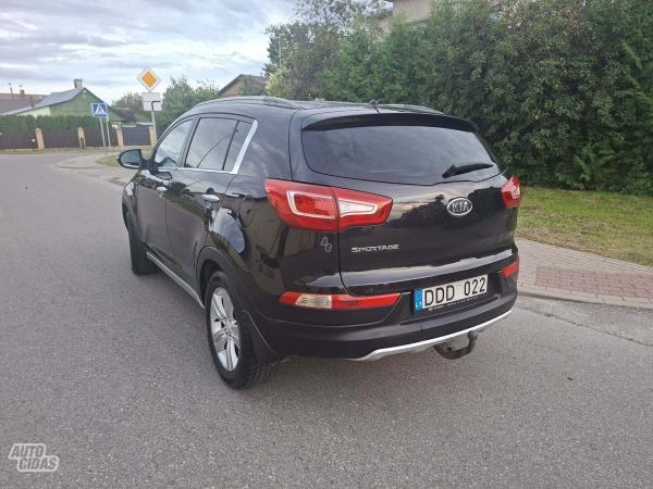 Melns Kia Sportage 2011 Varėna, ar dzinēja tilpumu 2.00 L un nobraukumu 179 tūkst. km par 6100 €, foto 7 vietnē AUTOMOTO.COM.LV