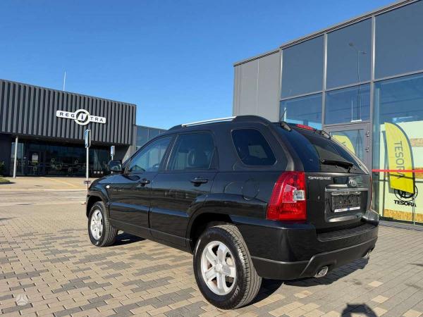 Черный Киа Sportage 2011 в Шяуляй, объемом двигателя 2.00 л и пробегом 181 тыс. км за 3990 €, фото 6 на AUTOMOTO.COM.LV