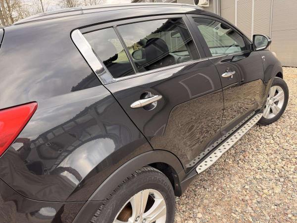 Black Kia Sportage 2011 in Vilnius, with an engine capacity of 2.00 L and mileage of 261 thousand km for 5500 €, photo 10 on AUTOMOTO.COM.LV