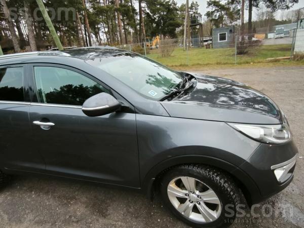 Черный Киа Sportage 2012 в Рига, объемом двигателя 1.70 л и пробегом 254 тыс. км за 5100 €, фото 8 на AUTOMOTO.COM.LV