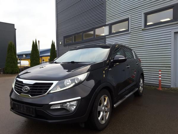 Melns Kia Sportage 2012 Kretinga, ar dzinēja tilpumu 2.00 L un nobraukumu 270 tūkst. km par 7550 €, foto 3 vietnē AUTOMOTO.COM.LV