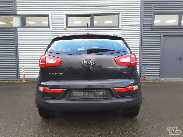Melns Kia Sportage 2012 Kretinga, ar dzinēja tilpumu 2.00 L un nobraukumu 270 tūkst. km par 7550 €, foto 8 vietnē AUTOMOTO.COM.LV