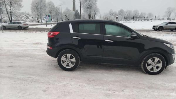 Melns Kia Sportage 2012 Tauragė, ar dzinēja tilpumu 1.69 L un nobraukumu 167 tūkst. km par 7200 €, foto 4 vietnē AUTOMOTO.COM.LV