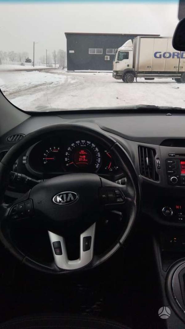 Melns Kia Sportage 2012 Tauragė, ar dzinēja tilpumu 1.69 L un nobraukumu 167 tūkst. km par 7200 €, foto 7 vietnē AUTOMOTO.COM.LV