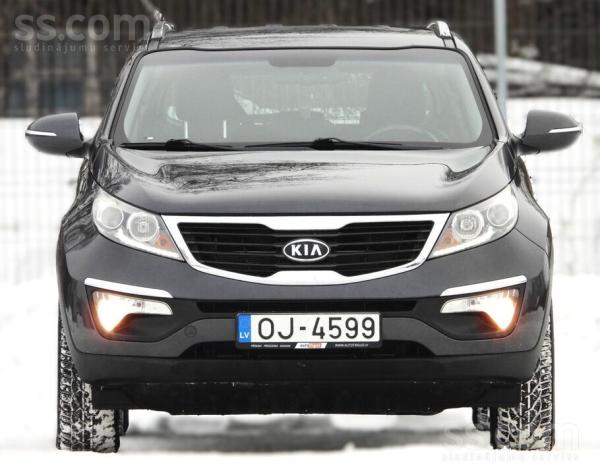 Melns Kia Sportage 2012 Rīga, ar dzinēja tilpumu 1.60 L un nobraukumu 211 tūkst. km par 8990 €, foto 3 vietnē AUTOMOTO.COM.LV