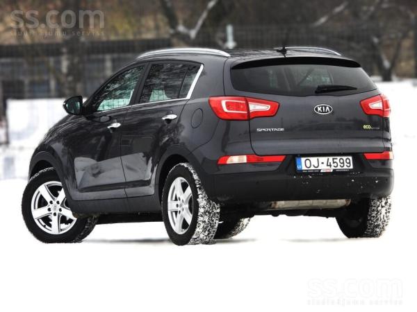 Melns Kia Sportage 2012 Rīga, ar dzinēja tilpumu 1.60 L un nobraukumu 211 tūkst. km par 8990 €, foto 7 vietnē AUTOMOTO.COM.LV