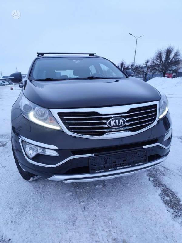 Melns Kia Sportage 2012 Marijampole, ar dzinēja tilpumu 1.59 L un nobraukumu 167 tūkst. km par 5700 €, foto 2 vietnē AUTOMOTO.COM.LV