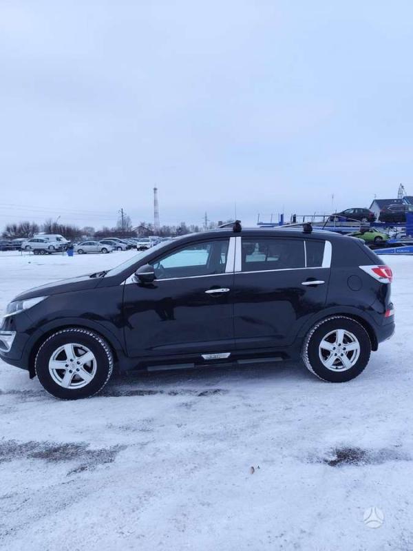 Melns Kia Sportage 2012 Marijampole, ar dzinēja tilpumu 1.59 L un nobraukumu 167 tūkst. km par 5700 €, foto 3 vietnē AUTOMOTO.COM.LV