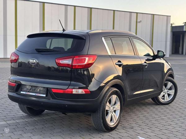 Melns Kia Sportage 2012 Raseiniai, ar dzinēja tilpumu 2.00 L un nobraukumu 271 tūkst. km par 6700 €, foto 7 vietnē AUTOMOTO.COM.LV