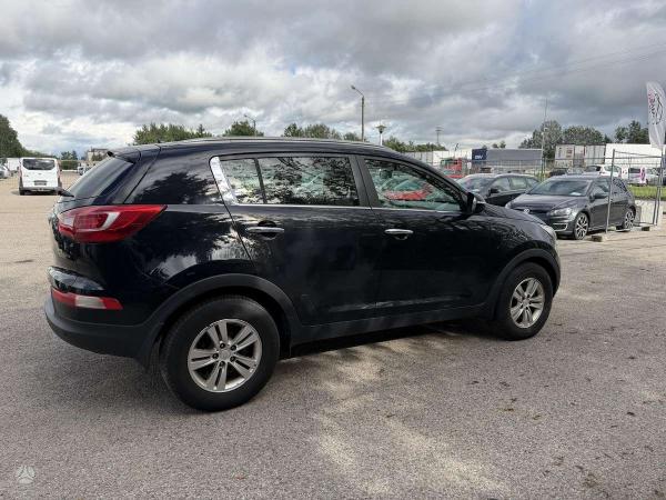 Melns Kia Sportage 2012 Marijampole, ar dzinēja tilpumu 1.59 L un nobraukumu 169 tūkst. km par 4850 €, foto 3 vietnē AUTOMOTO.COM.LV