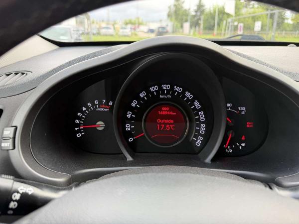 Melns Kia Sportage 2012 Marijampole, ar dzinēja tilpumu 1.59 L un nobraukumu 169 tūkst. km par 4850 €, foto 10 vietnē AUTOMOTO.COM.LV