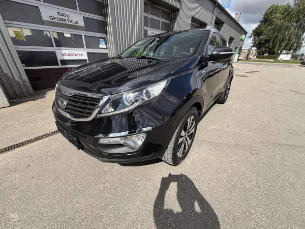 Черный Киа Sportage 2012 в Ионишкис, объемом двигателя 2.00 л и пробегом 161 тыс. км за 8350 €, фото 1 на AUTOMOTO.COM.LV