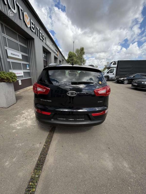 Черный Киа Sportage 2012 в Ионишкис, объемом двигателя 2.00 л и пробегом 161 тыс. км за 8350 €, фото 4 на AUTOMOTO.COM.LV