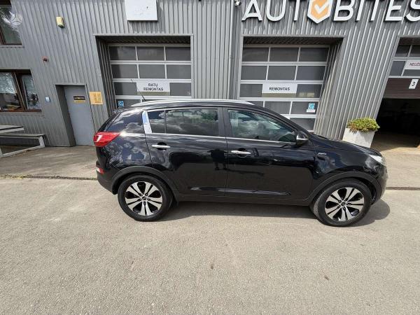 Черный Киа Sportage 2012 в Ионишкис, объемом двигателя 2.00 л и пробегом 161 тыс. км за 8350 €, фото 6 на AUTOMOTO.COM.LV