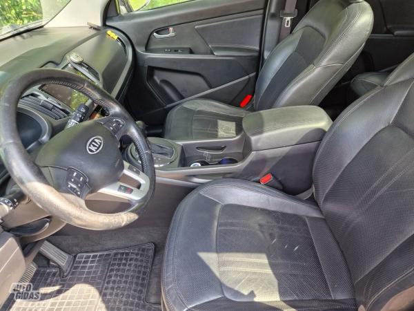Melns Kia Sportage 2012 Mažeikiai, ar dzinēja tilpumu 2.00 L un nobraukumu 245 tūkst. km par 7000 €, foto 5 vietnē AUTOMOTO.COM.LV