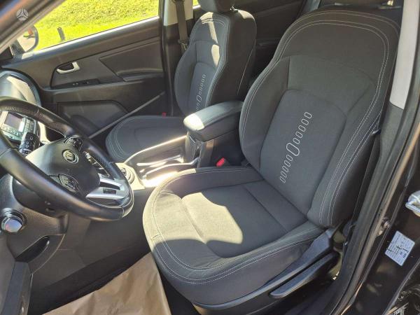 Черный Киа Sportage 2012 в Утена, объемом двигателя 2.00 л и пробегом 253 тыс. км за 7490 €, фото 10 на AUTOMOTO.COM.LV