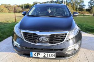 Киа Sportage 2012 в Елгава на AUTOMOTO.COM.LV Черный Киа Sportage 2012 в Елгава, объемом двигателя 2.00 л и пробегом 307 тыс. км за 5750 €, фото 1 на AUTOMOTO.COM.LV