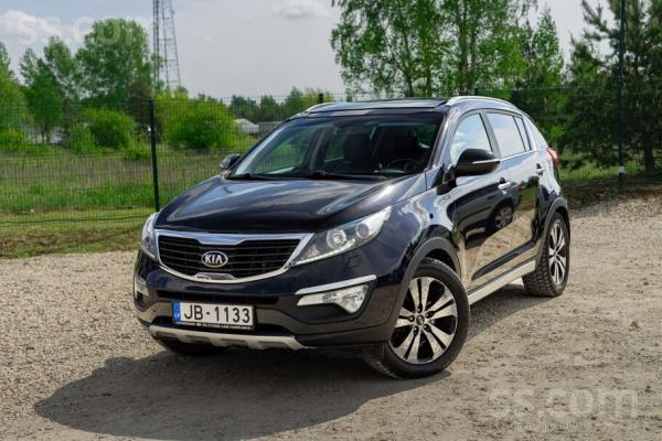 Melns Kia Sportage 2013 Rīga, ar dzinēja tilpumu 2.00 L un nobraukumu 0 tūkst. km par 7390 €, foto 1 vietnē AUTOMOTO.COM.LV