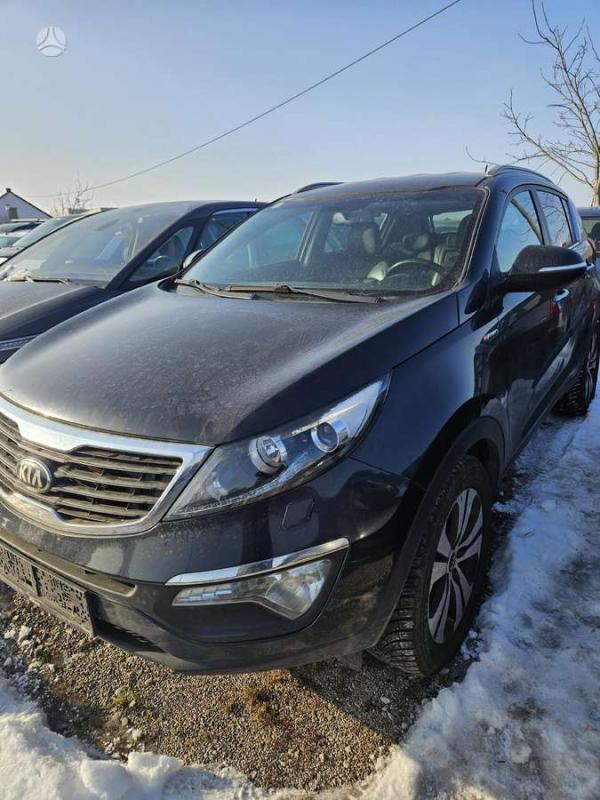 Черный Киа Sportage 2013 в Аникщяй, объемом двигателя 2.00 л и пробегом 116 тыс. км за 5900 €, фото 1 на AUTOMOTO.COM.LV