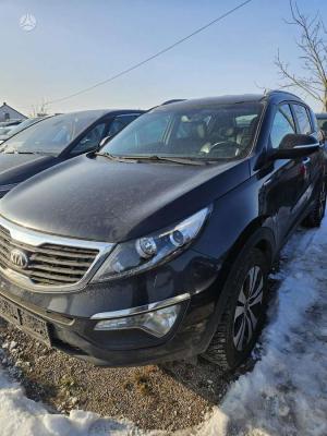 Melns Kia Sportage 2013 Anykščiai, ar dzinēja tilpumu 2.00 L un nobraukumu 116 tūkst. km par 5900 €, foto  vietnē AUTOMOTO.COM.LV