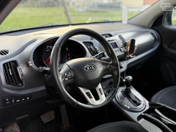 Melns Kia Sportage 2013 Kauņa, ar dzinēja tilpumu 2.00 L un nobraukumu 297 tūkst. km par 7000 €, foto 5 vietnē AUTOMOTO.COM.LV