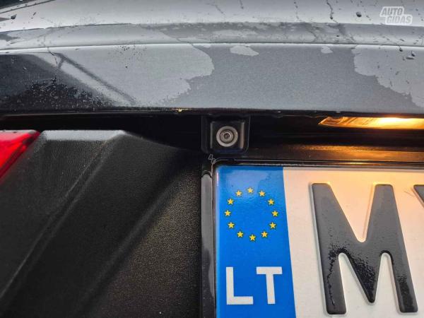 Black Kia Sportage 2013 in Siauliai, with an engine capacity of 1.70 L and mileage of 208 thousand km for 6900 €, photo 6 on AUTOMOTO.COM.LV