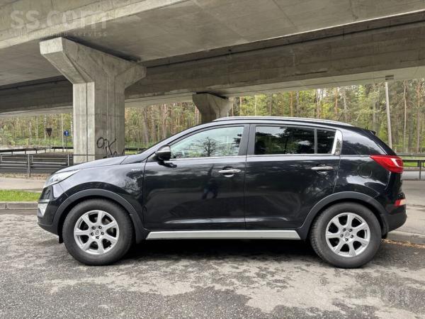 Черный Киа Sportage 2013 в Рига, объемом двигателя 2.00 л и пробегом 0 тыс. км за 6290 €, фото 3 на AUTOMOTO.COM.LV