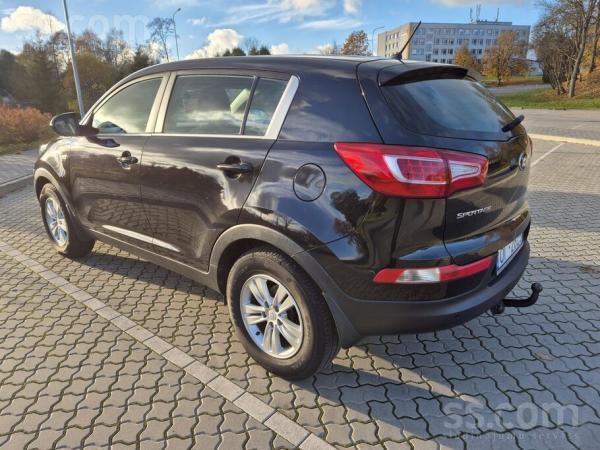 Черный Киа Sportage 2013 в Салдус, объемом двигателя 1.60 л и пробегом 228 тыс. км за 8350 €, фото 3 на AUTOMOTO.COM.LV
