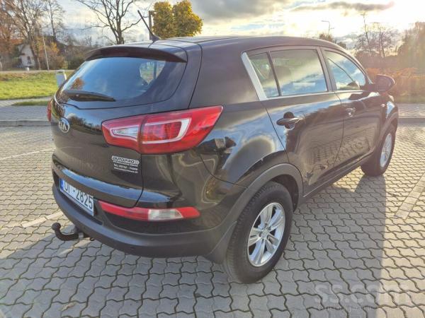 Черный Киа Sportage 2013 в Салдус, объемом двигателя 1.60 л и пробегом 228 тыс. км за 8350 €, фото 5 на AUTOMOTO.COM.LV